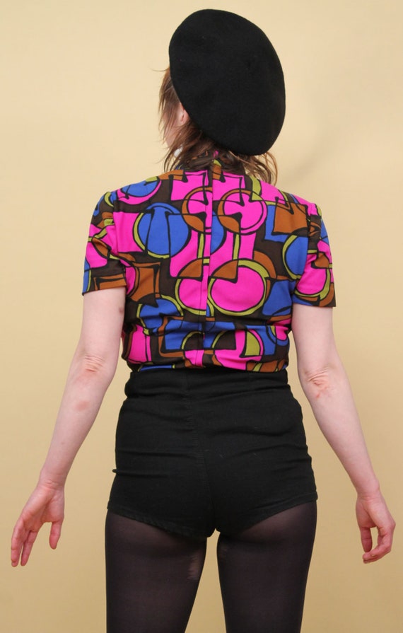 60s Vtg Op Art Abstract Shapes Mock Neck Short Sleeve… - Gem