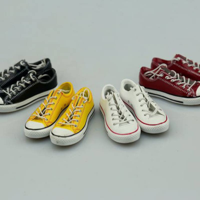 Sneakers for Blythe Dolls - Etsy