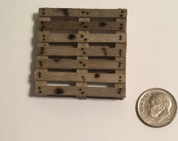 Miniature Pallet 1.5x 1.5 Wood Shipping Pallet Diorama G Scale Train ...