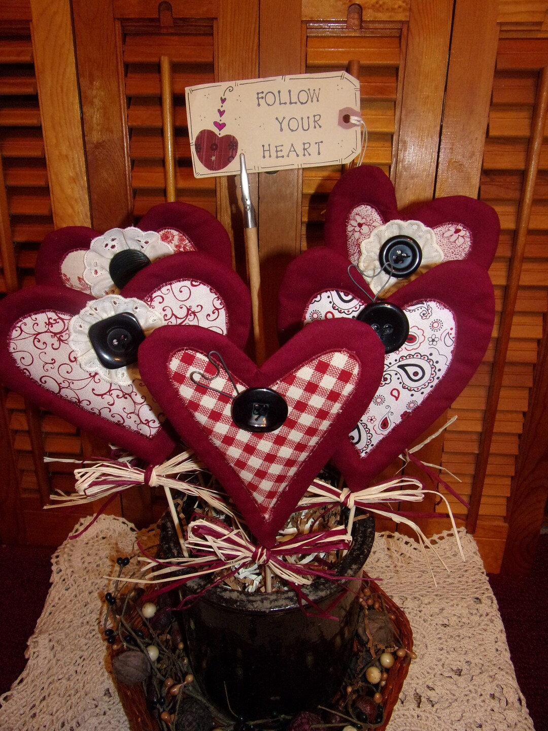 Primitive Country Layered Fabric Bouquet of VALENTINE HEARTS Crock ...