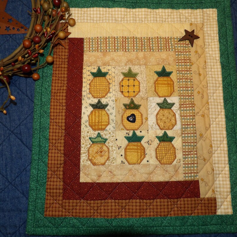 Primitive Pineapple - Etsy