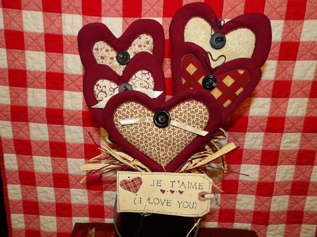 Je T'aime I LOVE YOU: Redneck Roses Bouquet of Valentine Hearts Folk ...