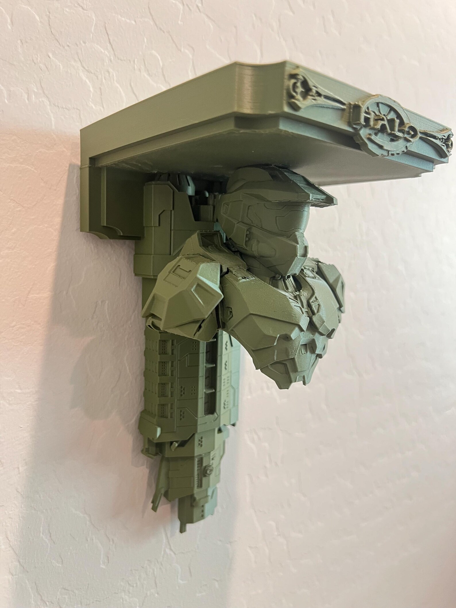Halo Master Chief UNSC Pillar of Autumn Like Floating Wall Shelf ...