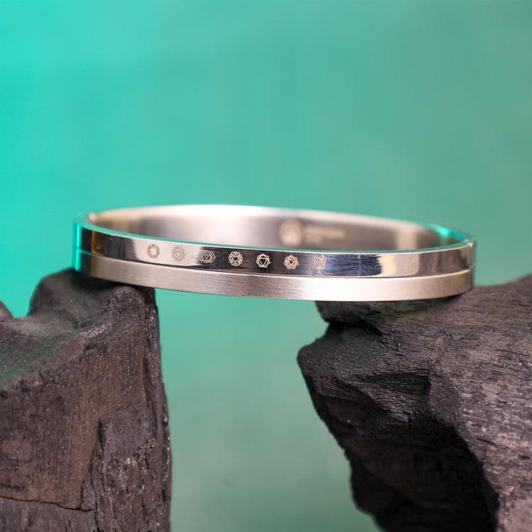 7 Chakra Kada Bracelet – Spiritual Yoga Jewelry - Etsy