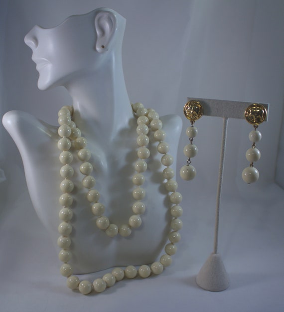 Carolee Simulated Ivory Bead Necklace and Earrings, F… - Gem