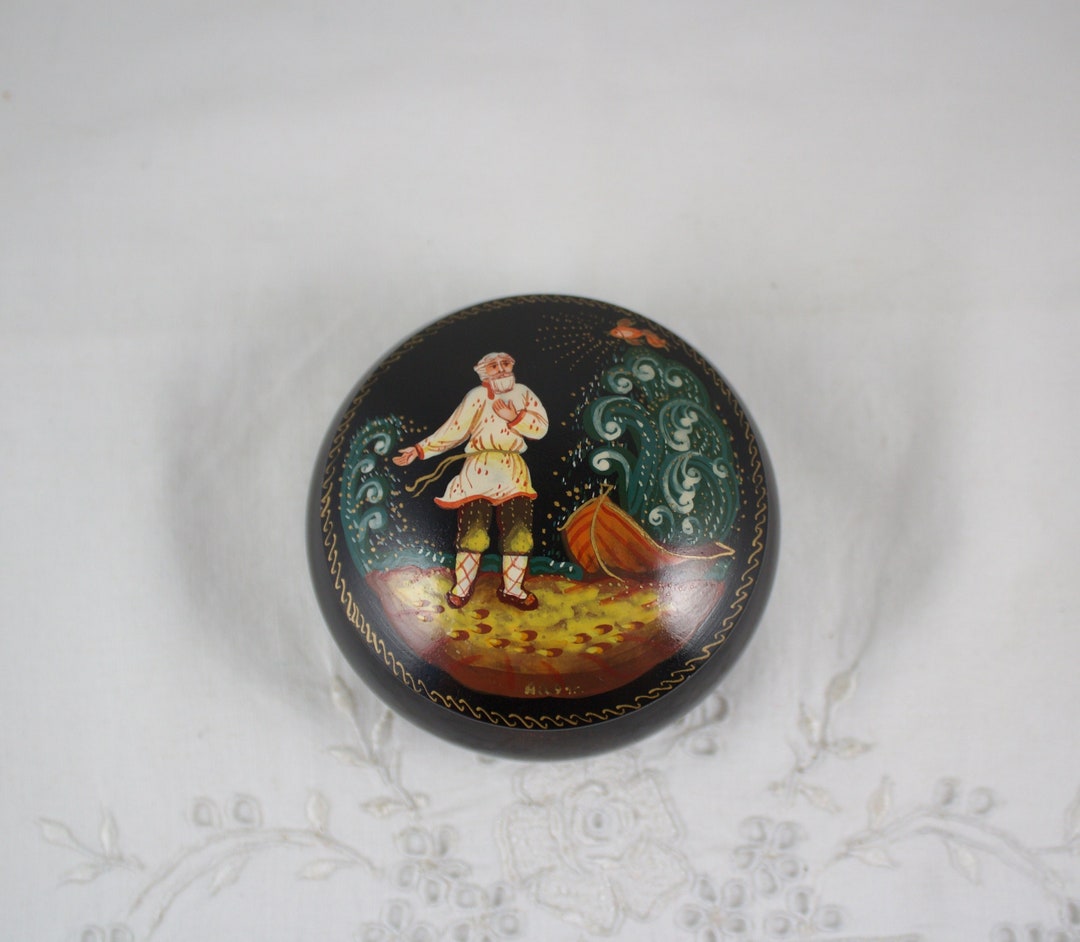 Hand Painted Russian Lacquered Tin Pill Box - Etsy