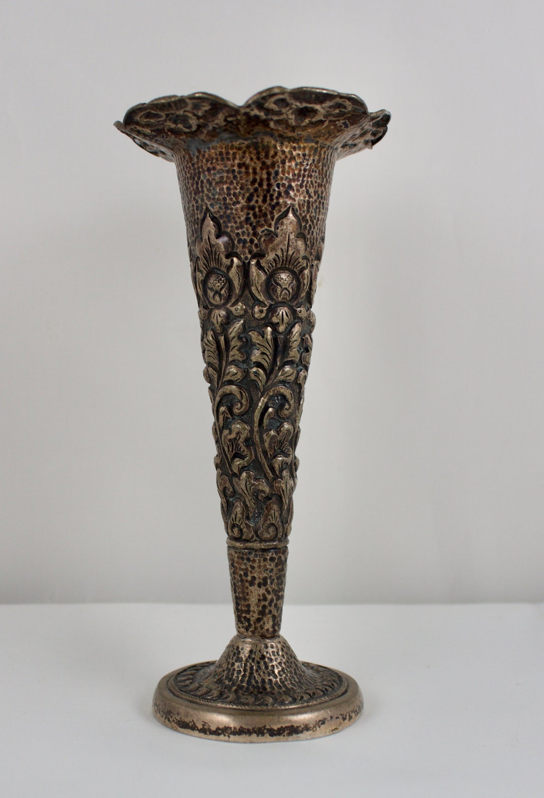 Rare Indonesia Djoka 800 Silver Victorian Repousse' Bud Vase - Etsy