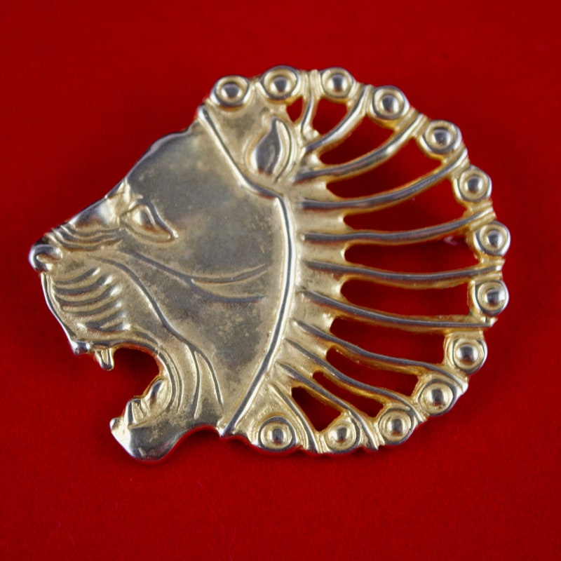 Mma Brooch - Etsy