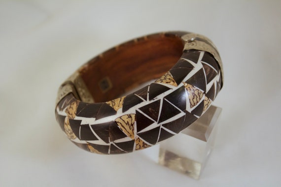 Vintage Inlaid Bone and Exotic Wood Hinged Bangle Fro… - Gem