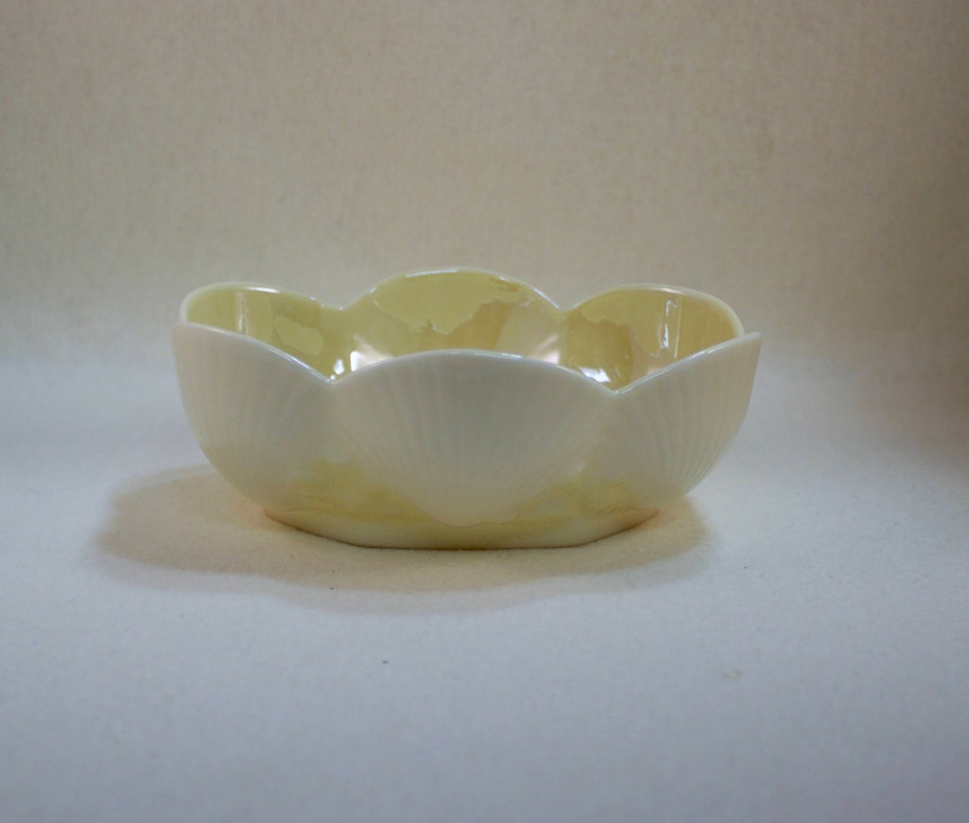 C1960's 1985 Belleek Shell Trinket or Candy Bowl Dish - Etsy