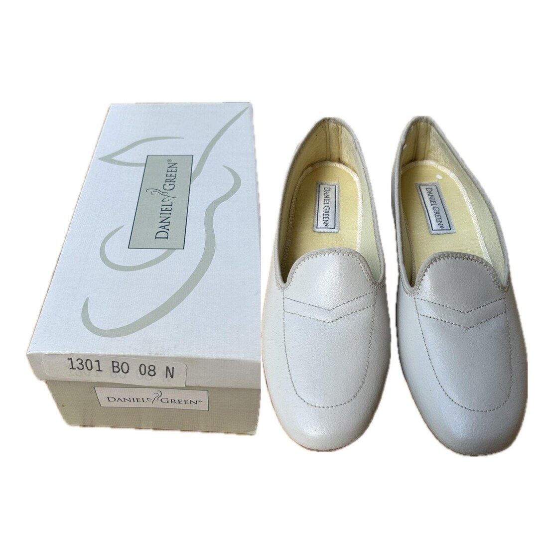 Deadstock 1980s Daniel Green Taupe Leather Slippers 8N Narrow - Etsy