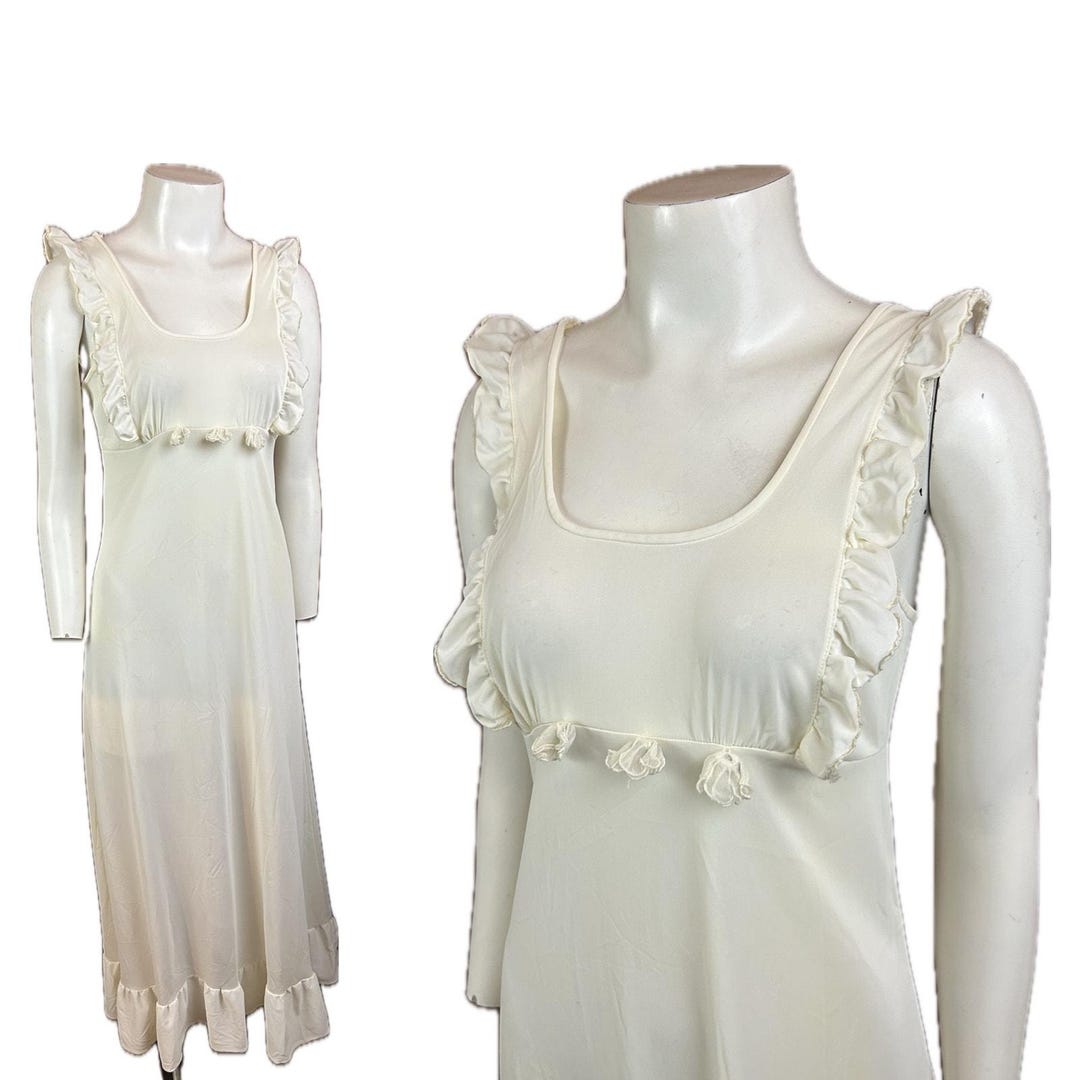 Vintage Ivory Long Nightgown With Ruffles and Bows / Womens XS - Etsy