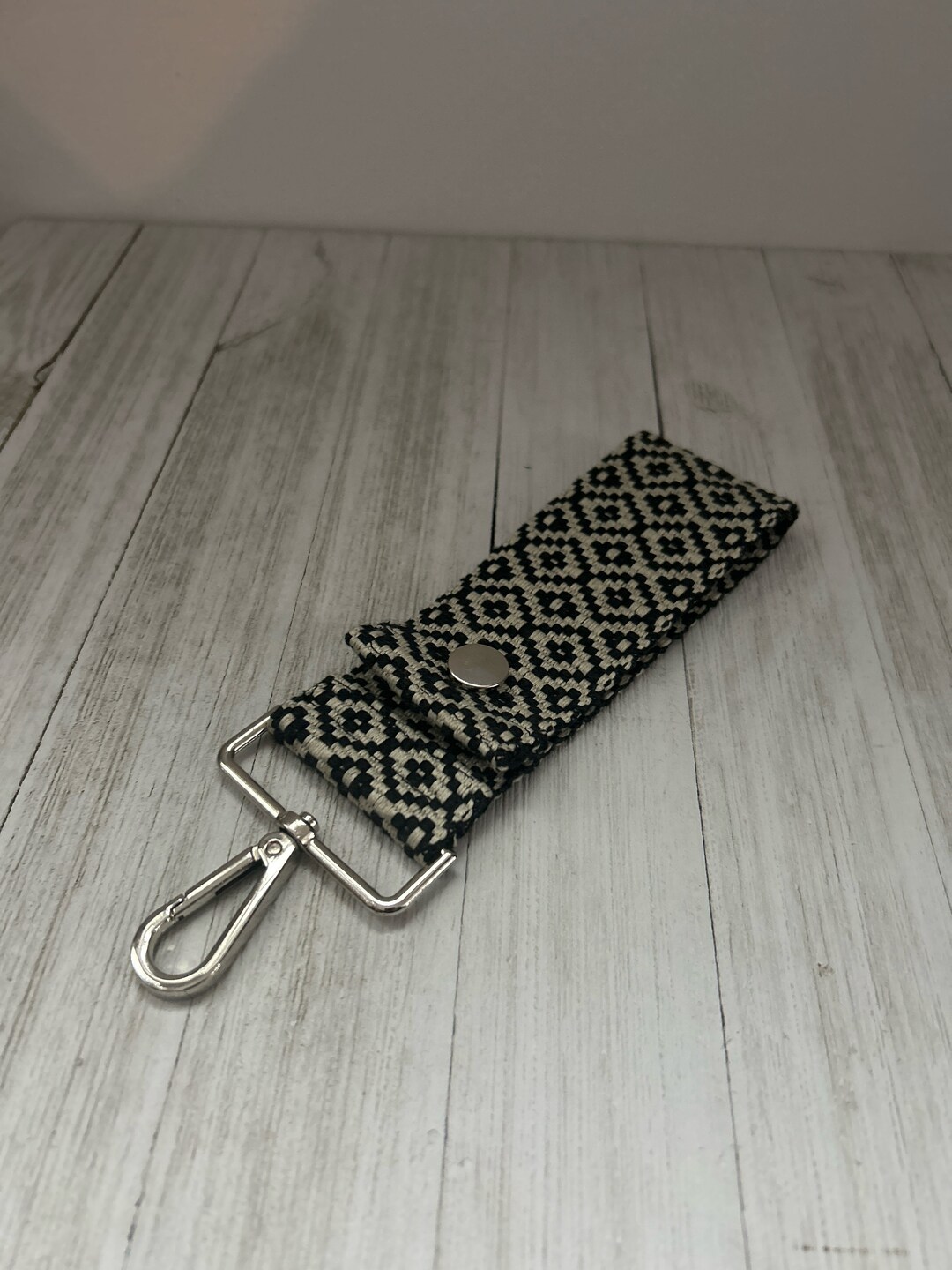 ORIGINALLY 18 DOLLARS key Chain Strap, Wristlet Handle, Black and Gray ...