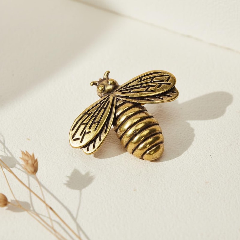 Brass Bee - Etsy UK