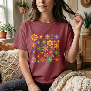 Smiley Flower T Shirt, Retro Flower Tee, Colorful Floral Top, Cute ...