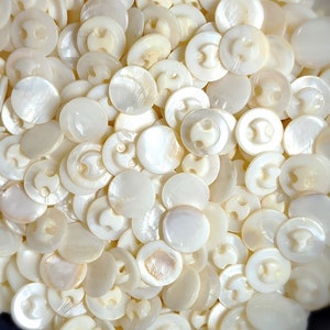 10 or 25 Vintage 1940s Pearl Oyster Shell Sewing Buttons ~ Mother of ...