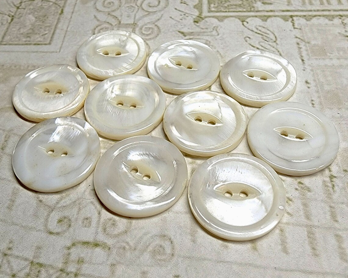 10 Vintage Mother of Pearl Shell Buttons Two Hole Fisheye - Etsy