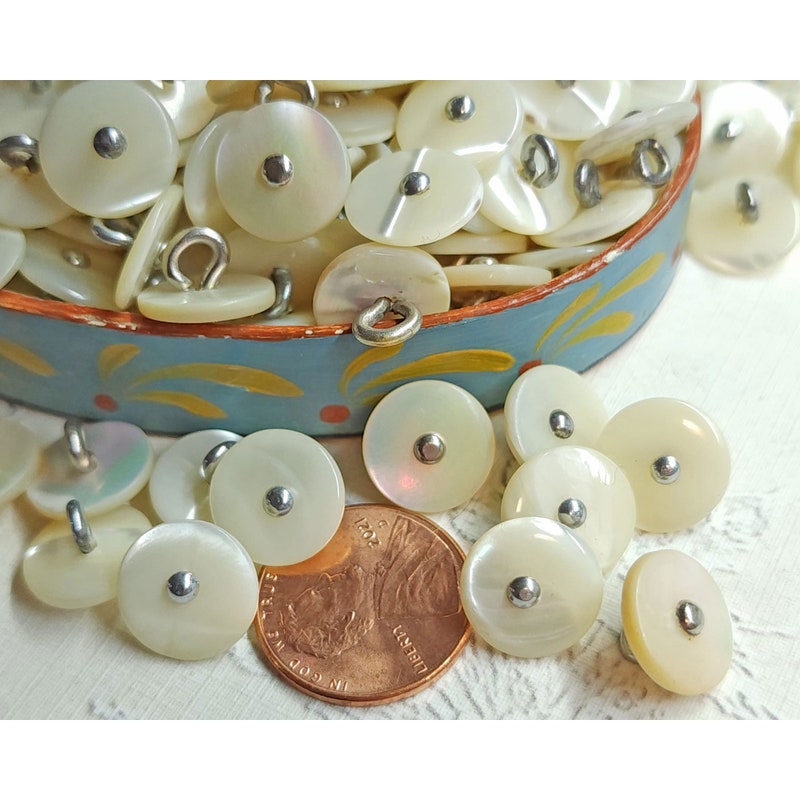 1940s Buttons - Etsy