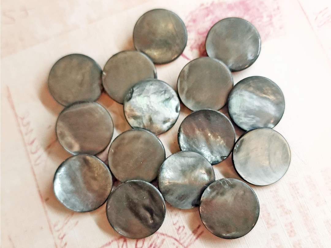 Set of 5 Vintage 1940s Silver Gray Oyster Shell Sewing Buttons ~ Just ...