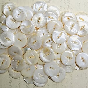 6 Vintage Mother of Pearl Shell MOP Buttons W/ Gorgeous Luster Two Hole ...