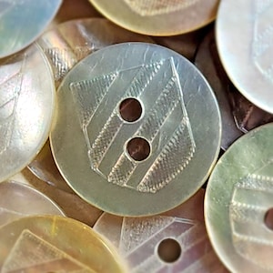 6 Vintage 1940s Engraved Mexican Abalone Shell Sewing Buttons Bend ...