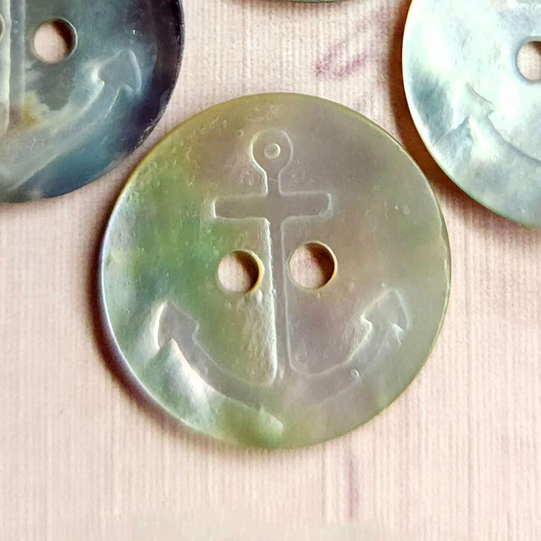 Set of 4 Vintage 1940s Engraved Mexican Abalone Shell Sewing Buttons ...