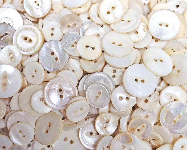 Vintage & Antique Mother of Pearl Cat Eye Sewing Buttons ~ Gently ...