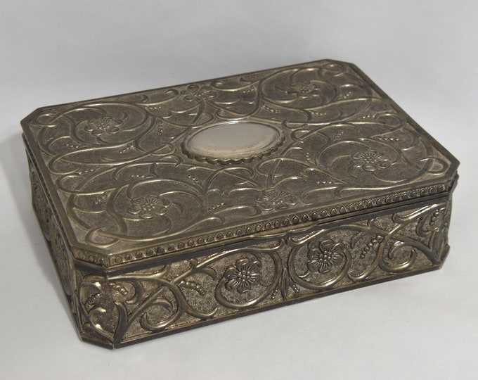 Godinger Silver Plate Jewelry Box. Silver Plated Ornate Floral Box With ...