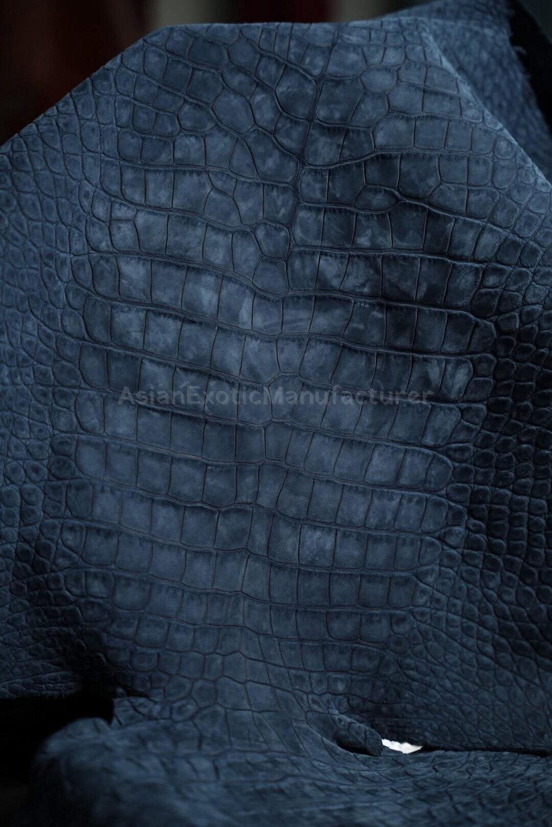 Genuine Alligator Leather Hide | Papuan-bornean Belly Skin | Nubuck ...
