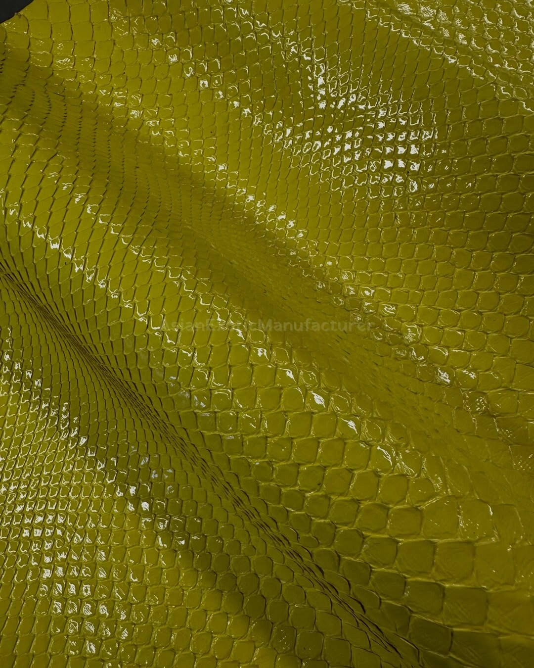 Python Reticulated Back Skin | Shine Yellow Glossy Genuine Python ...