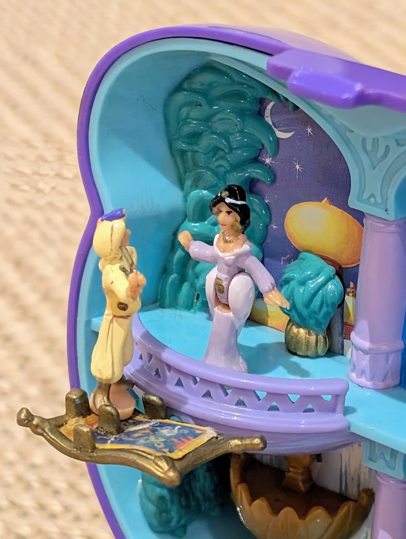100% Complete Vintage Bluebird Disney 1995 Polly Pocket Aladdin ...