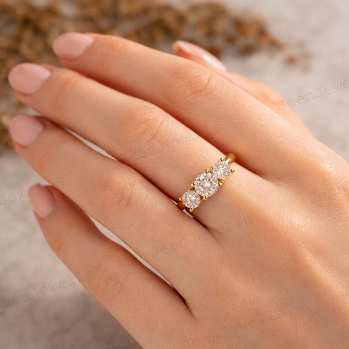 Anillo de compromiso de moissanita de tres piedras, anillo nupcial de ...