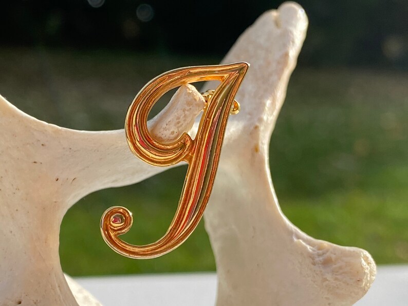 Cute Gold Tone Letter G Pin - Etsy