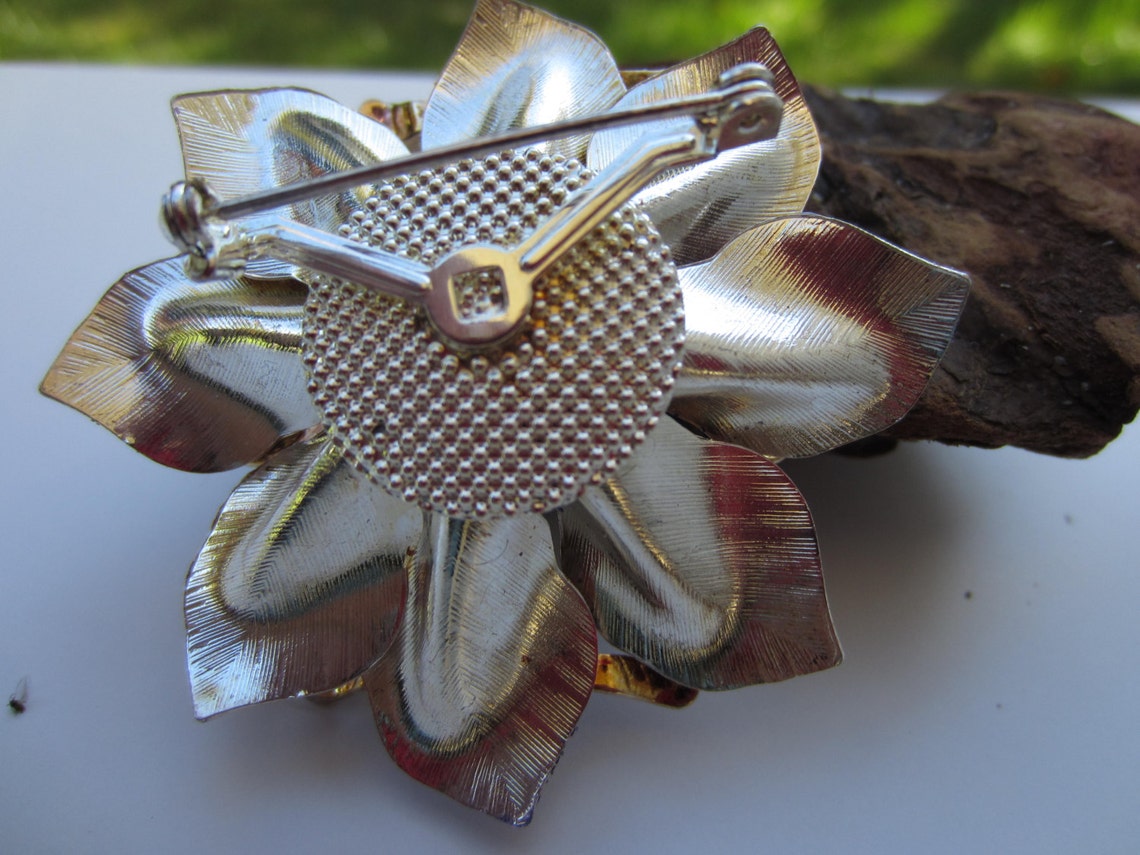 Lovely Lilac Enameled Flower Brooch With Purple Glitter and a ...