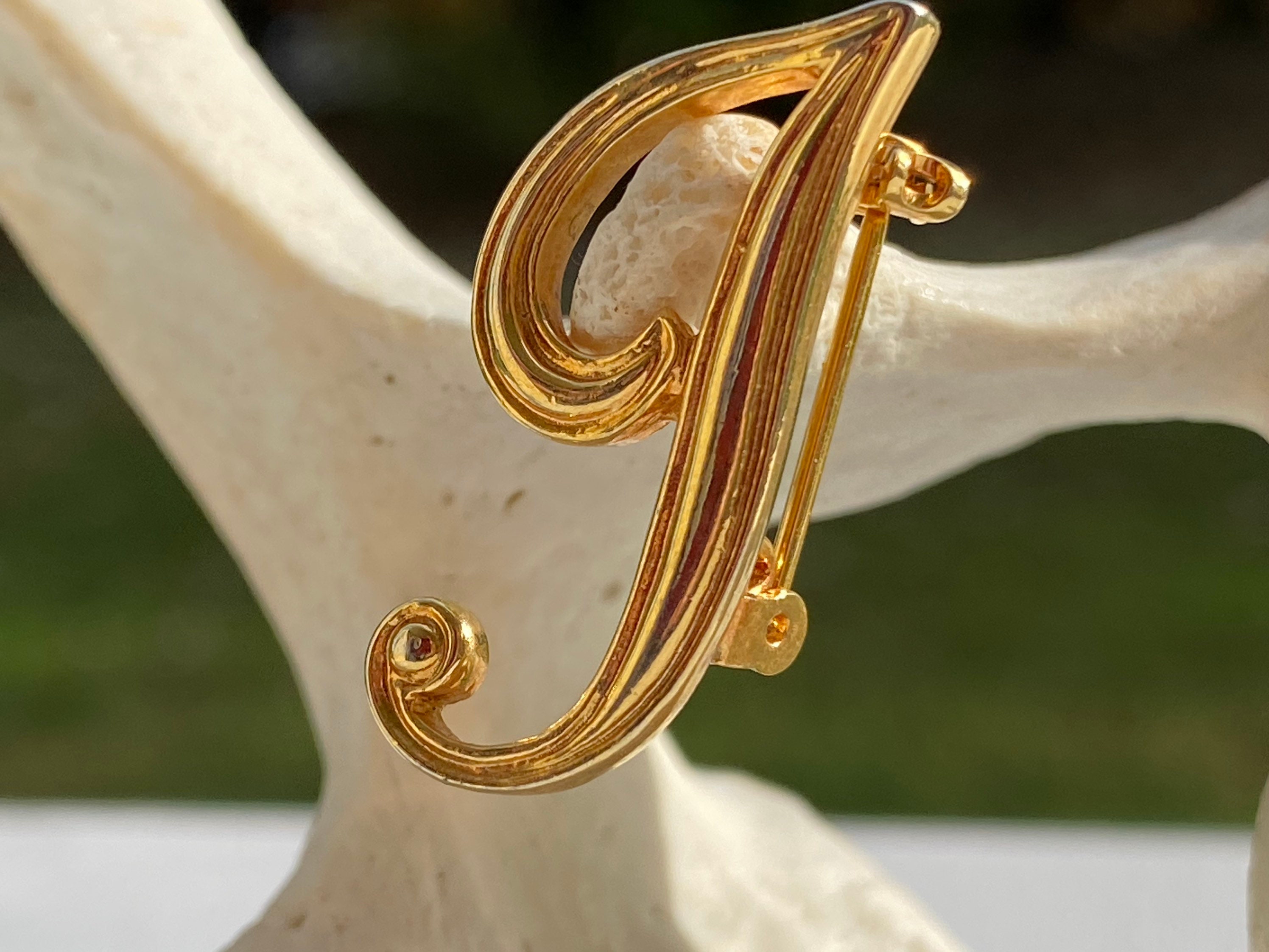 Cute Gold Tone Letter G Pin - Etsy