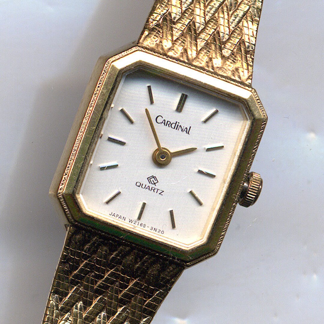 Ladies Vintage Cardinal Quartz Watch C1980s - Etsy