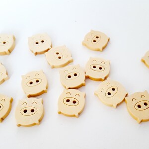 Pig Buttons, Wooden Pig Buttons, Wood Pig Buttons, Smiling Pig Buttons ...
