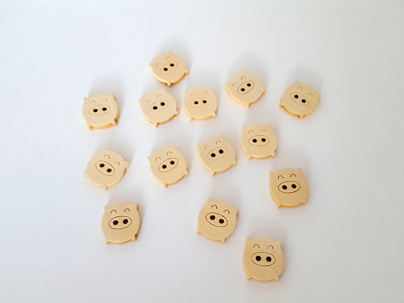 Pig Buttons Wooden Pig Buttons Wood Pig Buttons Smiling Pig - Etsy