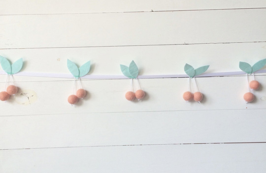 Cherry Felt Ball Garland peachy Pink - Etsy
