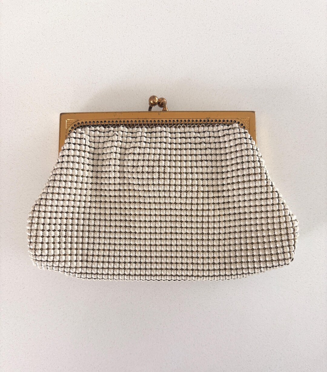 Vintage Whiting & Davis Mesh Purse With Retractable Key Holder White ...