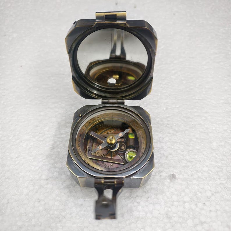 Antique Replica of Kelvin & Hughes Compass London 1947 Collectible ...