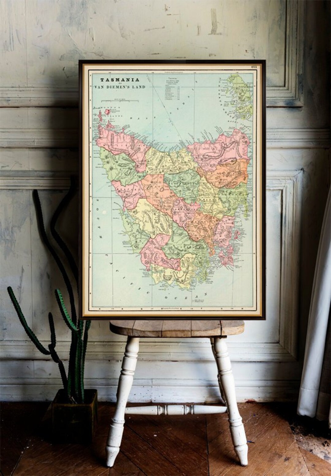Large Map of Tasmania - Vintage Map Print on Canvas or Paper - Etsy