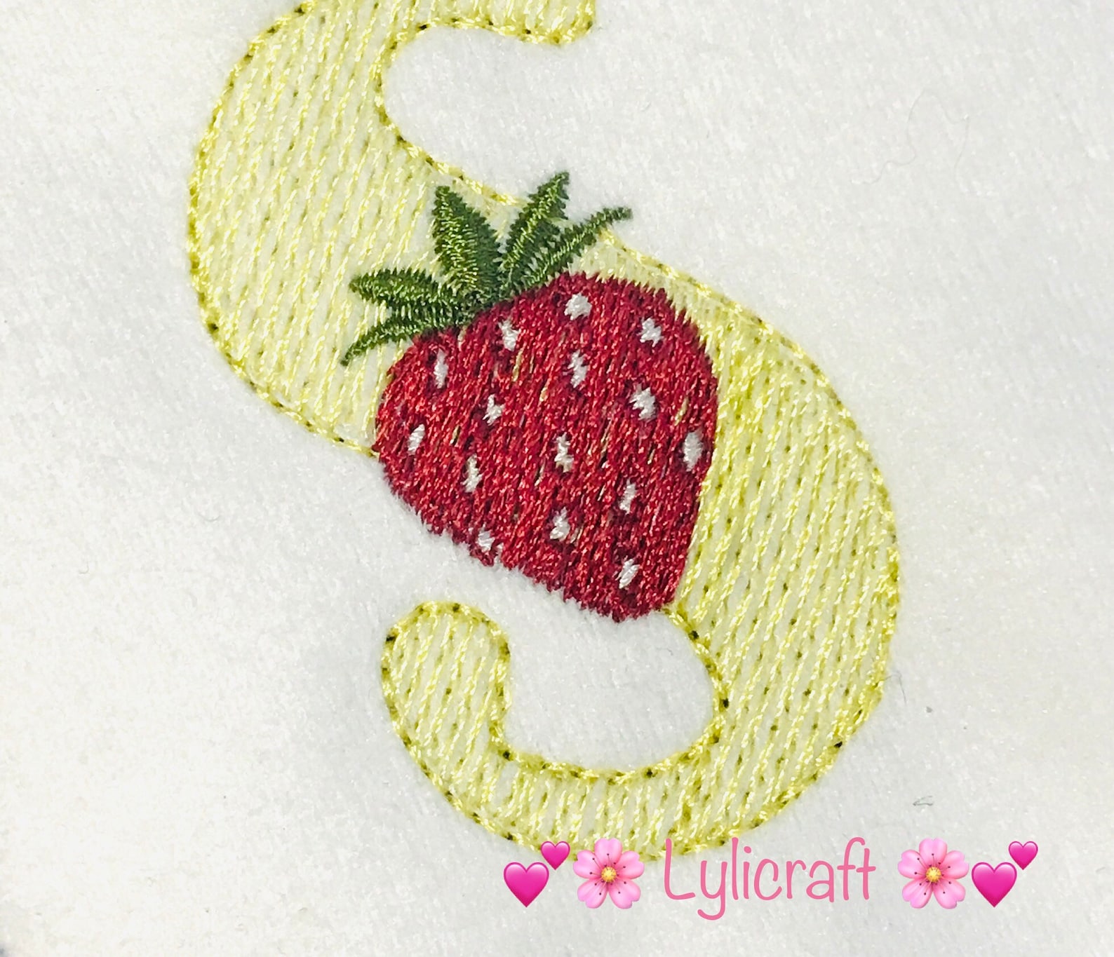 Mini Strawberry Embroidery Design, Strawberry Embroidery, Fruits ...