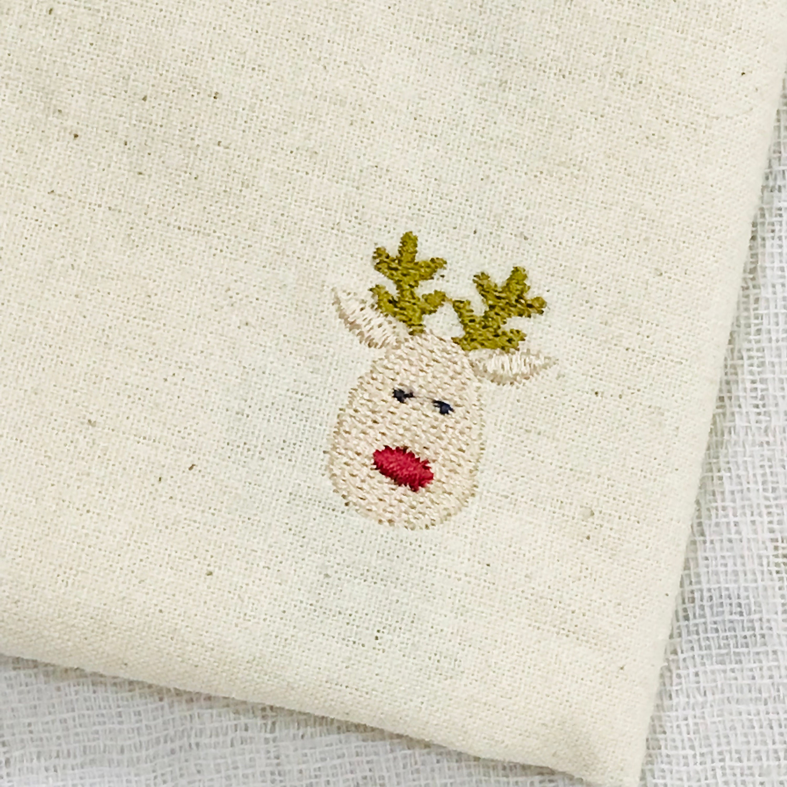 Mini Deer Embroidery Design, Small Deer Machine Embroidery Designs ...