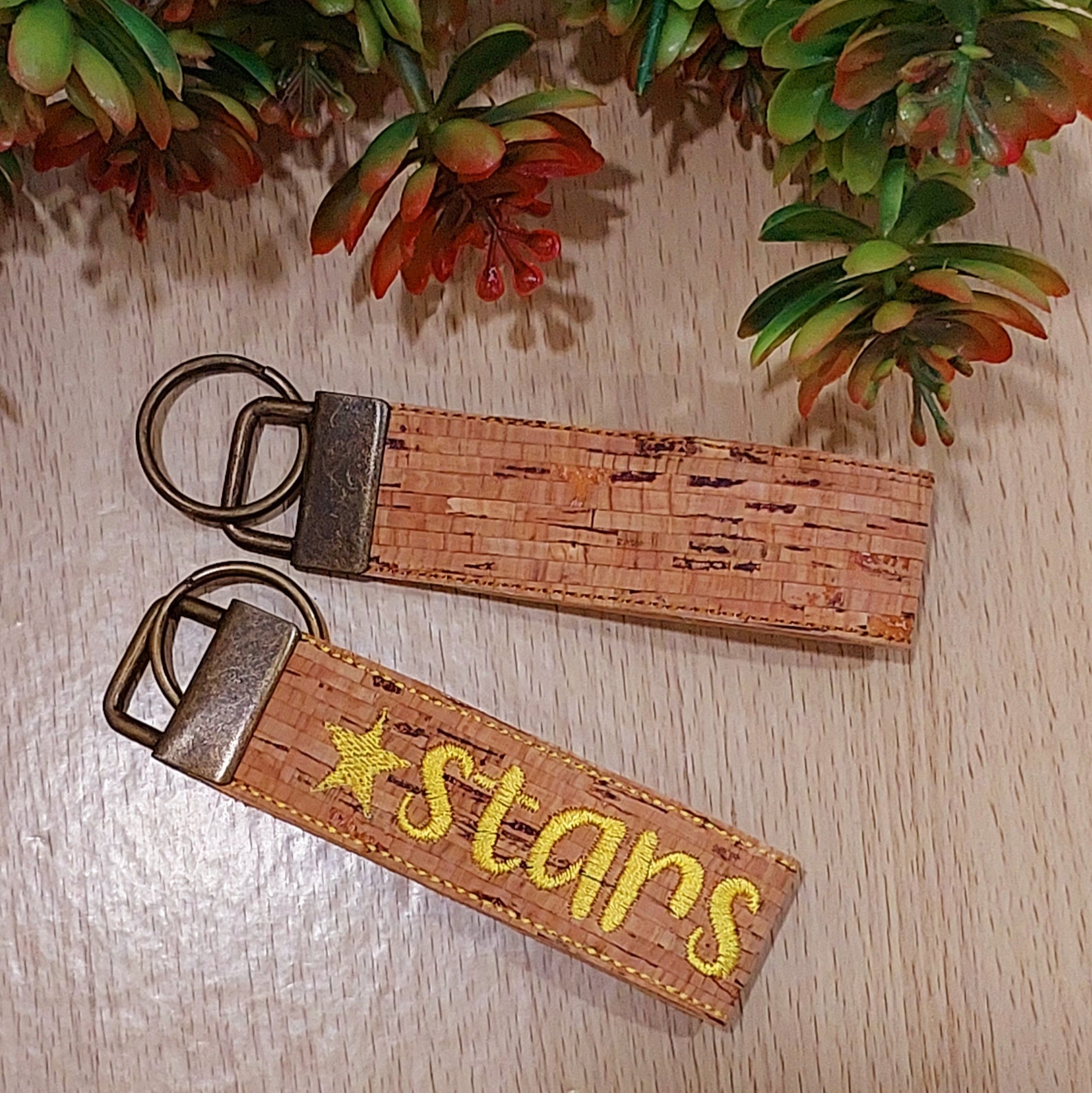 ITH Wristlet Embroidery Design, Blank Wristlet Machine Embroidery ...
