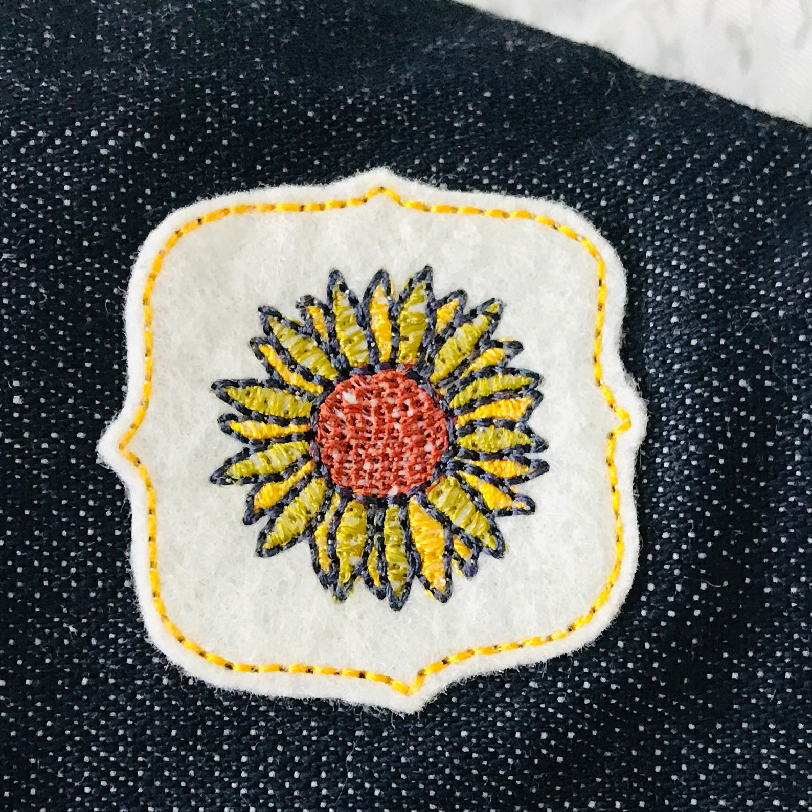 Mini Sunflower Embroidery Design Small Sunflower Machine - Etsy