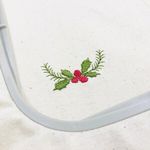 Mini Holly Berry Embroidery Design, Small Holly Berry Machine ...