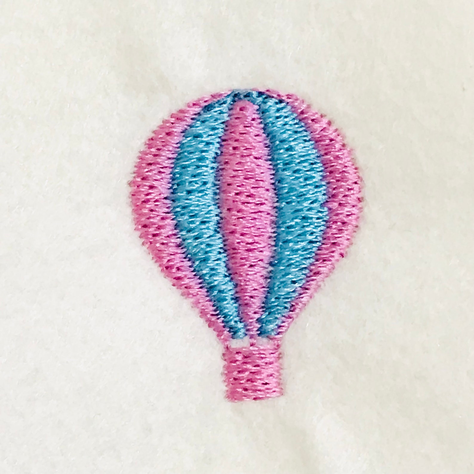 Mini Hot Air Balloon Embroidery Design, Small Hot Air Balloon Machine ...