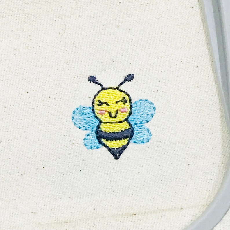 Mini Bee Embroidery Design, Small Bee Machine Embroidery Designs ...