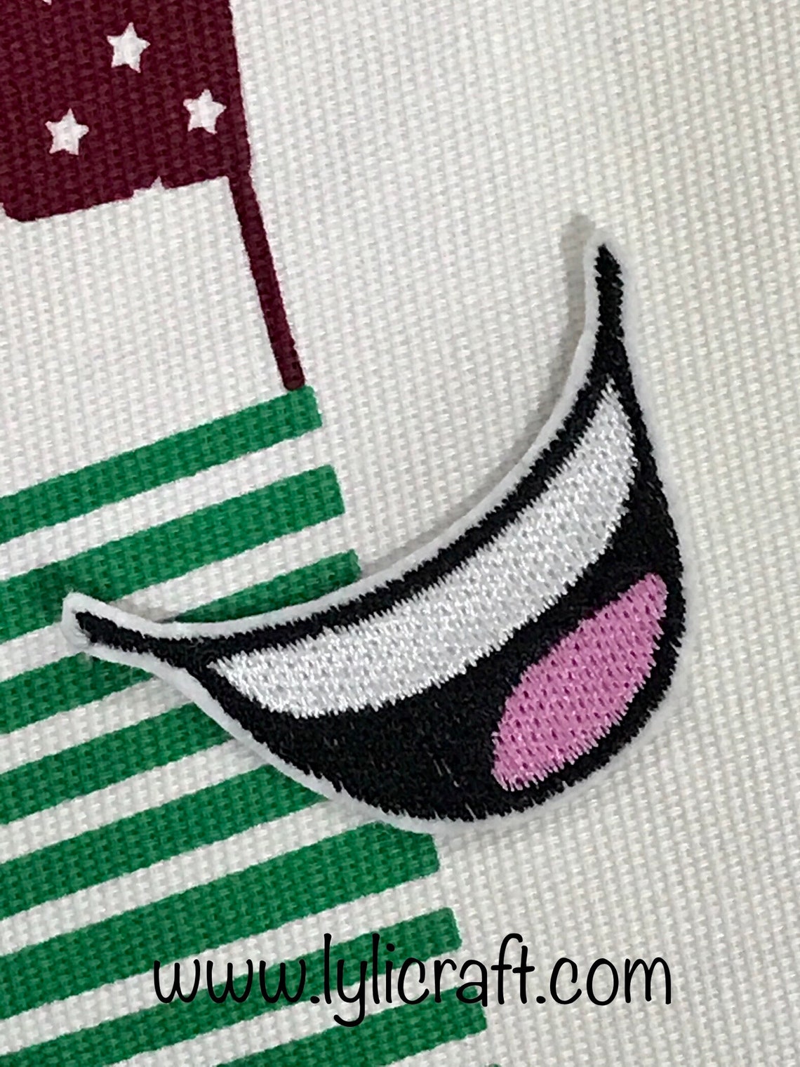 Mouth Embroidery Design, Laugh Machine Embroidery Designs, Smile ...